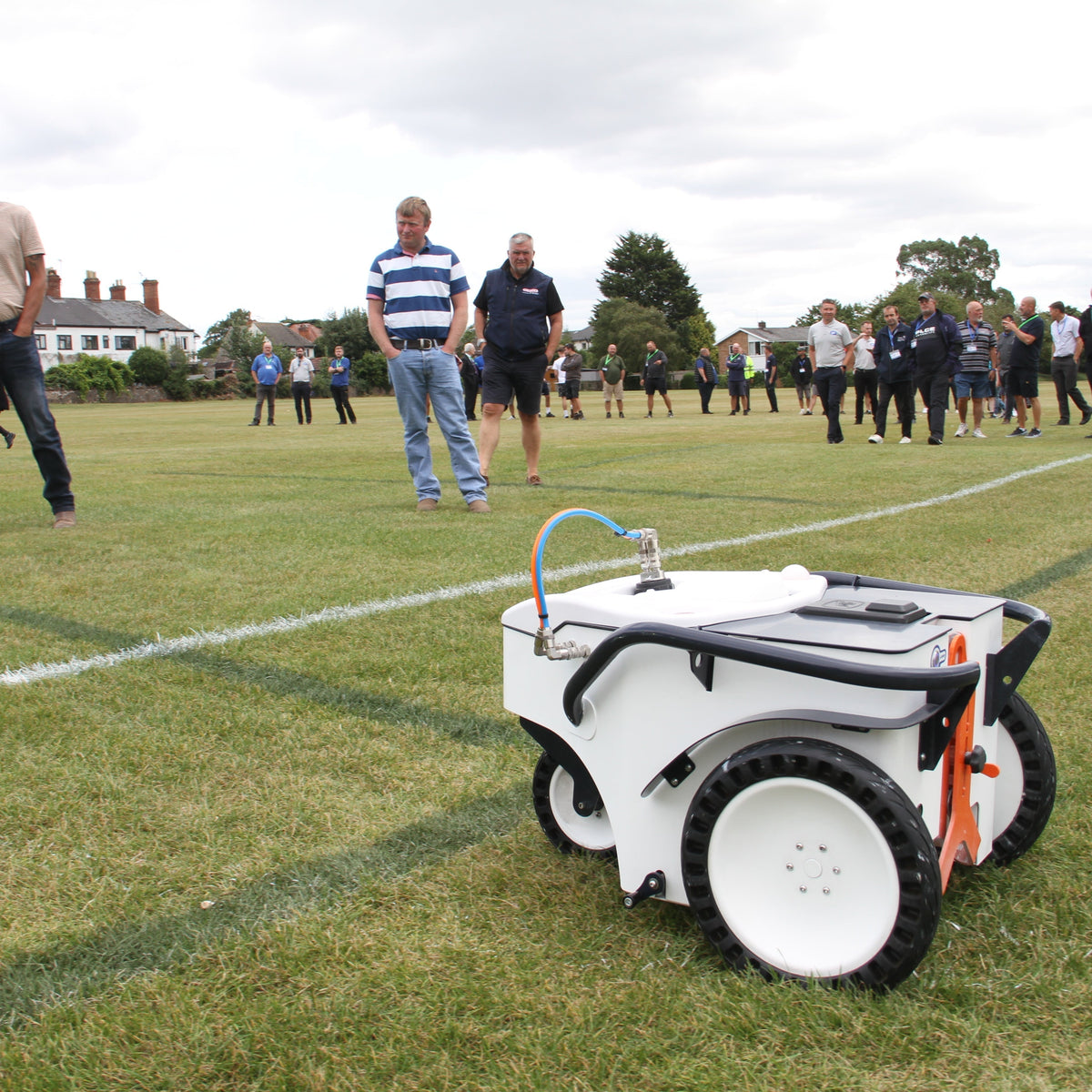 What Makes a Line Marking Robot Essential? – Fleet Line Markers